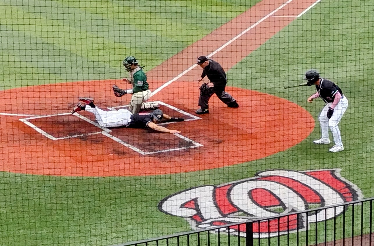 TOPPERS TURNING THE TABLES/First-year WKU baseball coach Marc Rardin ...